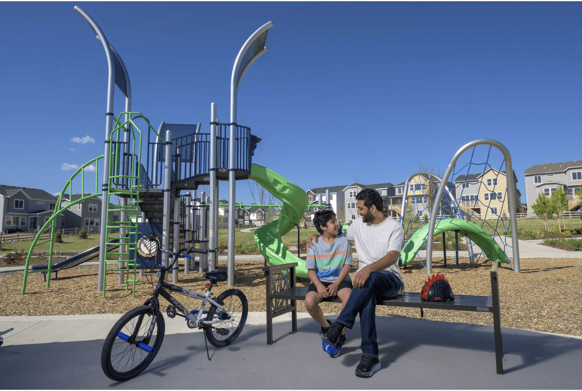 Finding a Safe, Friendly Community in Looking Glass | Parker